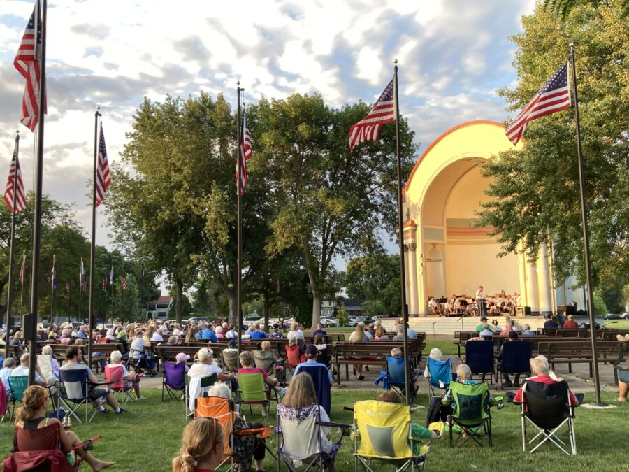 Lake Park bandshell added to National Register of Historic Places ...