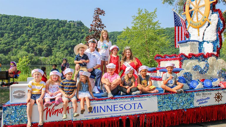 Steamboat Days – Visit Winona